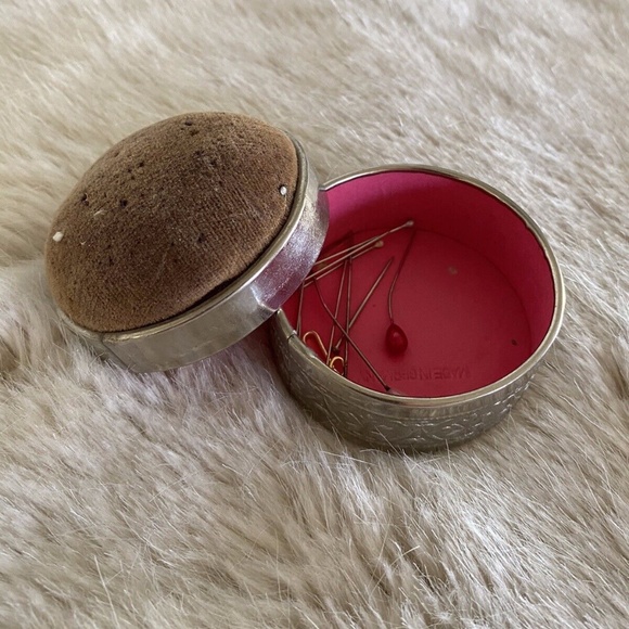 Vintage | Storage & Organization | Vintage Collingbournes Pure Silk For ...